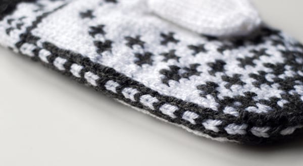 Norwegian totoro mittens